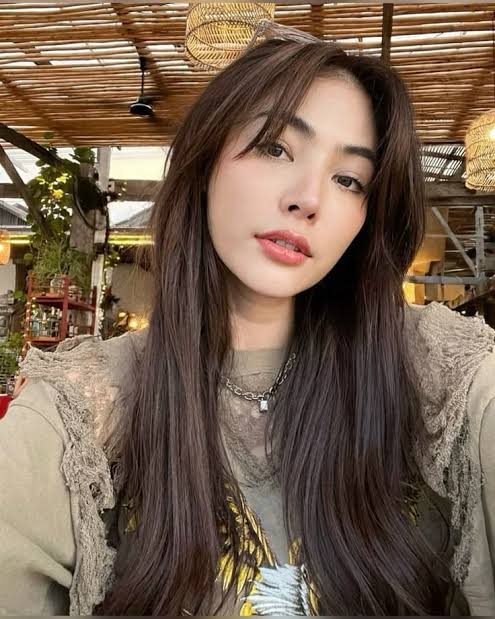 VOTE: Most Beautiful Woman In The World 2025