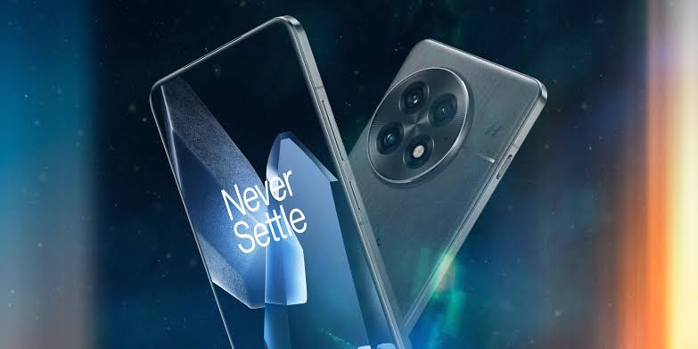 Top 10 Most Selling Phones In The World 2025