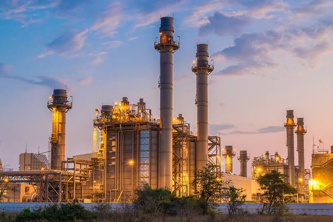 Top 10 Biggest Industries In The World 2025